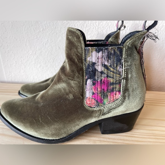 Anthropologie | Shoes | Anthropologie Velvet Bootie 8 | Poshmark
